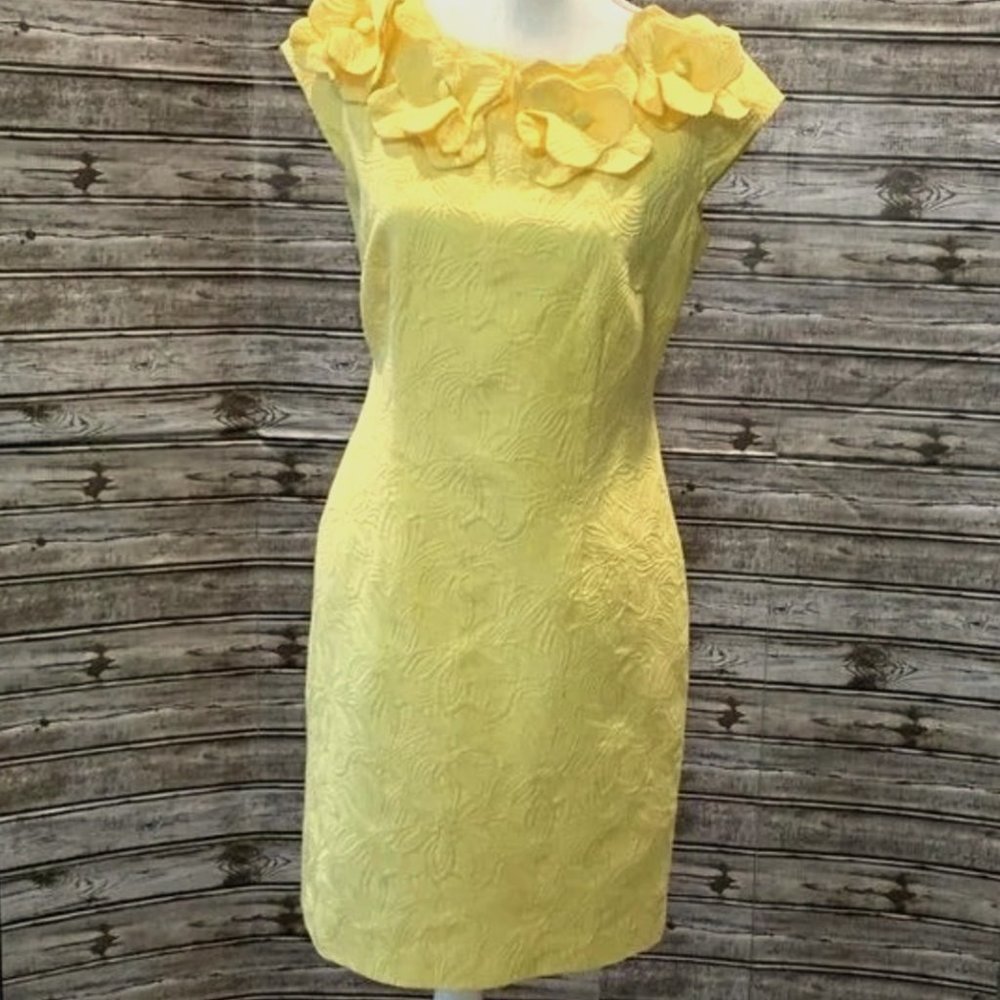 Sd Collection Yellow Dress With Floral Accent - Gem